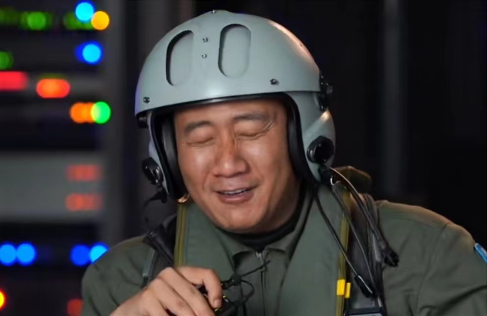 Hu Jun said with a smile that Wang Yibo's acting was "extremely fun ...