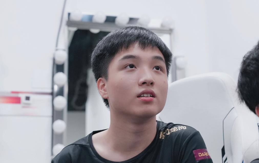 Karsa還是替補！V5再戰LNG，上路仍是關鍵 - 頭條匯