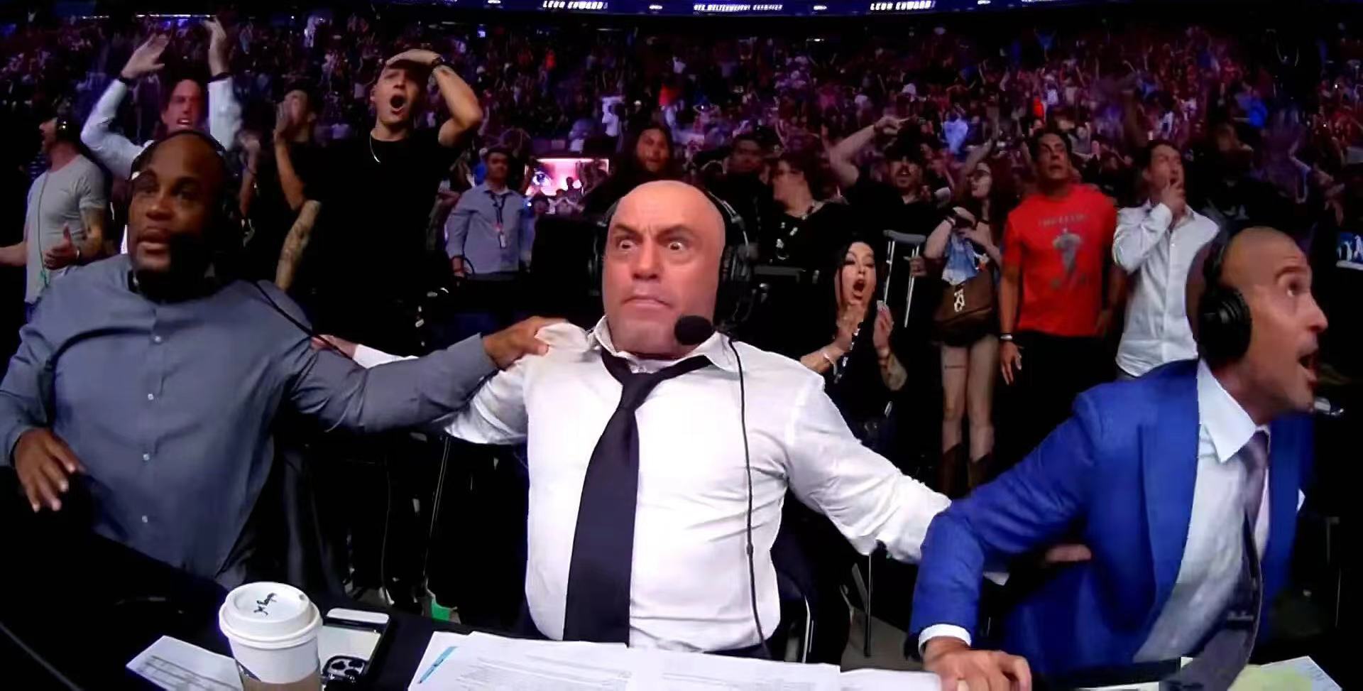 UFC miracle comeback, Edwards upset KO Usman, successfully defeated the ...