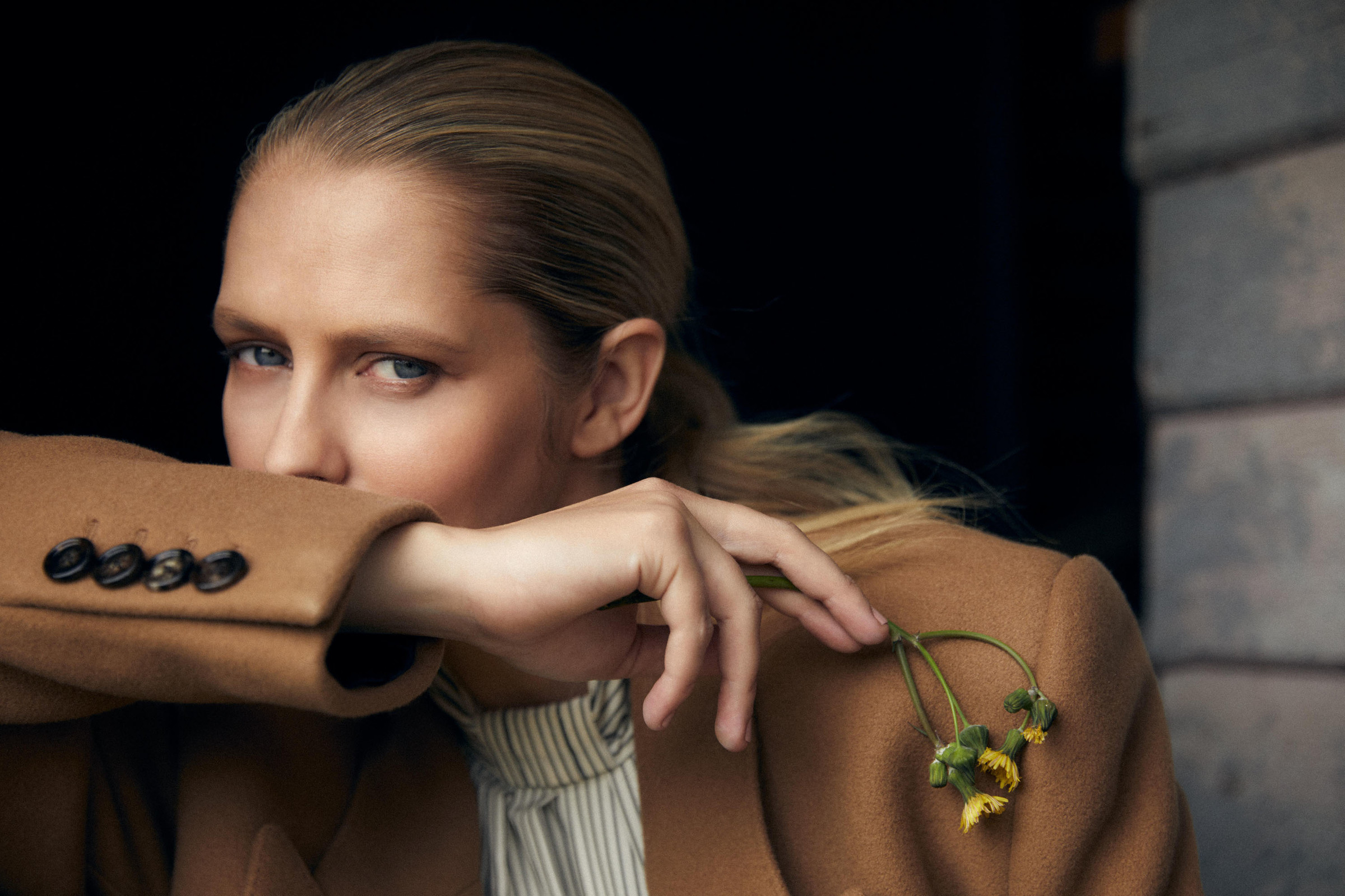 How to Combine Model Sexiness with Sophistication: Australian ...