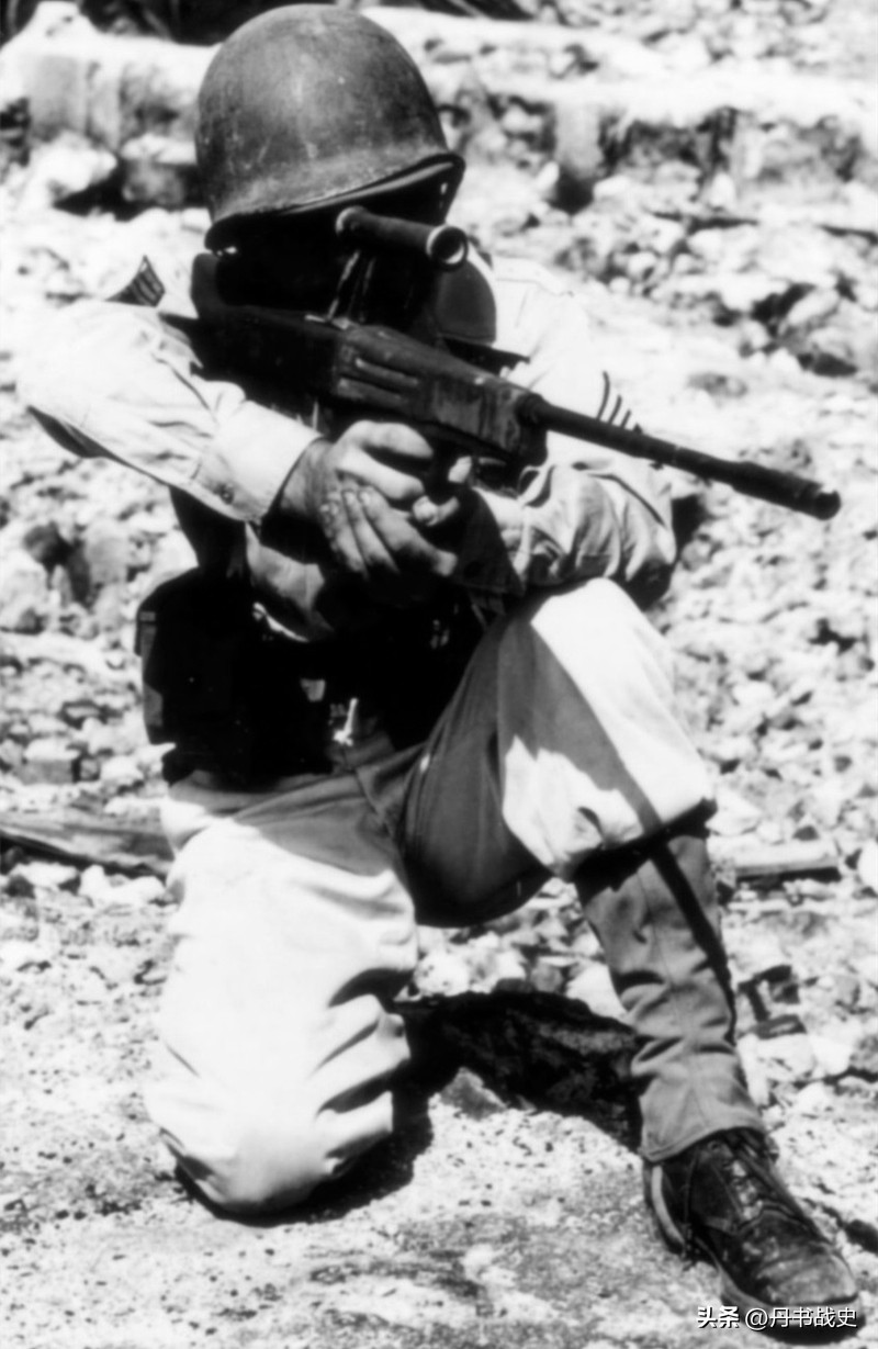 Type 45A bullpup/light machine gun, a mysterious World War II light ...