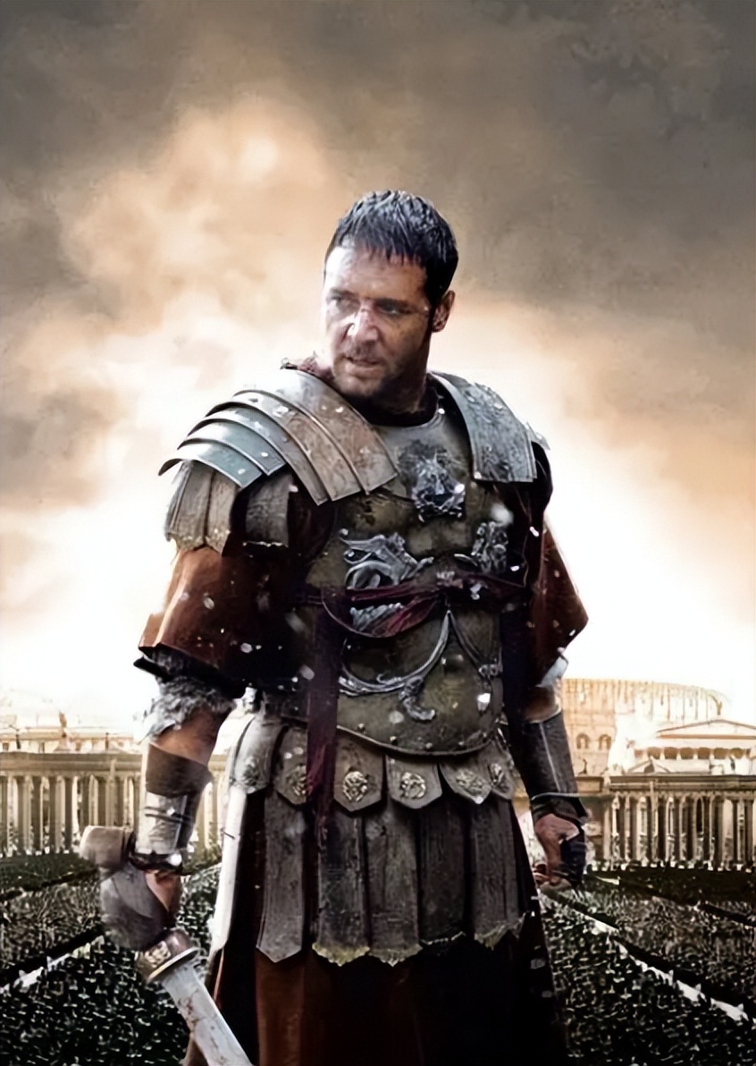 Russell Crowe's large-scale interpretation of the blood and romance of ...