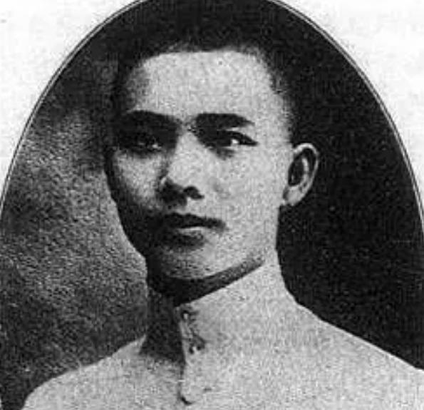 In 1959, Chen Bijun passed away. Before he died, he wrote to his ...