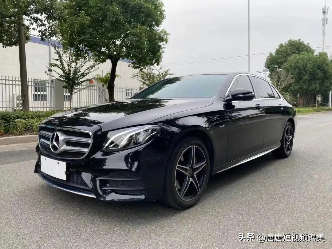 Mercedes Benz e300l - iNEWS