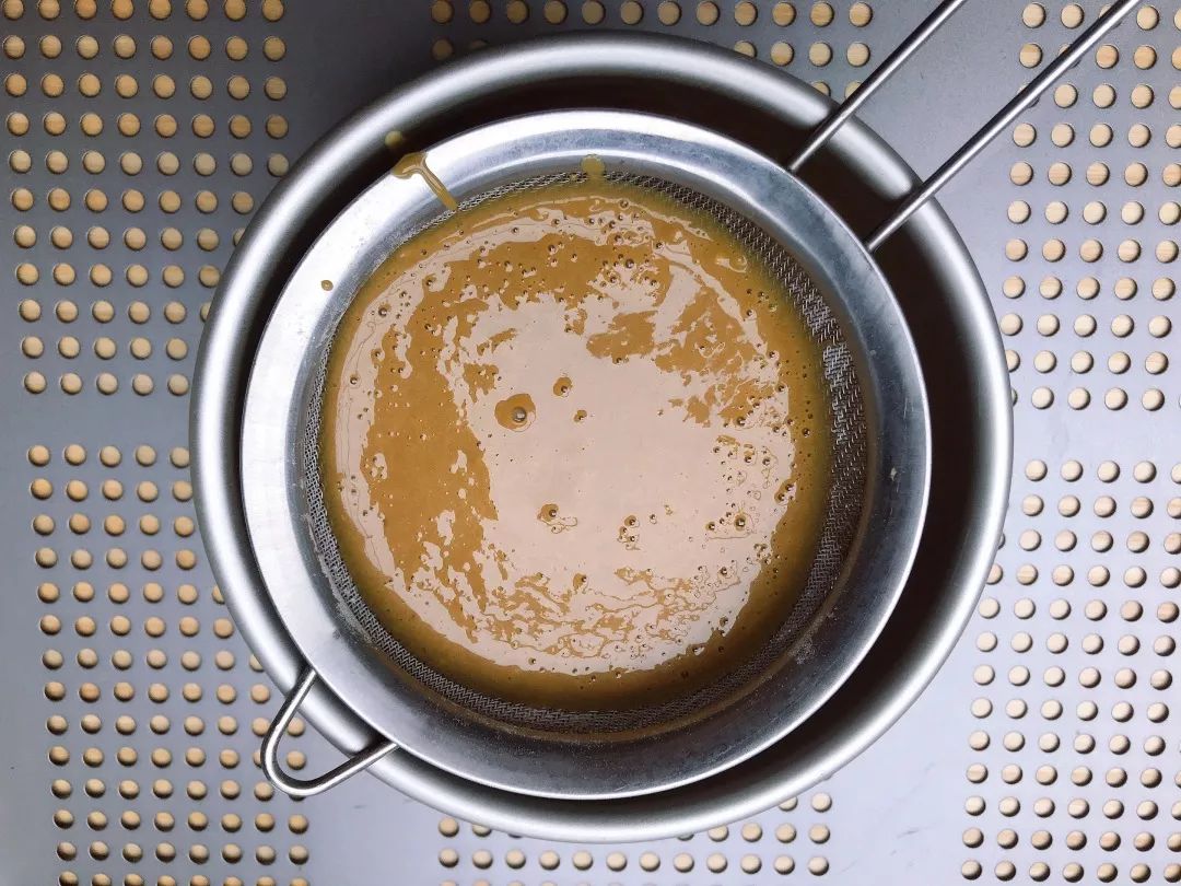 The brown sugar mala cake that is softer than a cake can be done in one ...