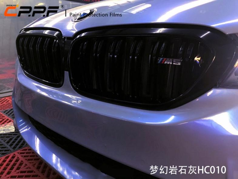 The BMW 3 Series has changed its color to dreamy rock ash, which ...