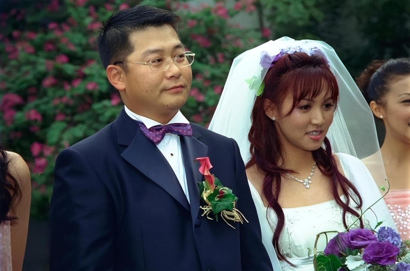 Li Ruien: Raised two daughters alone after divorce with tears, and ...