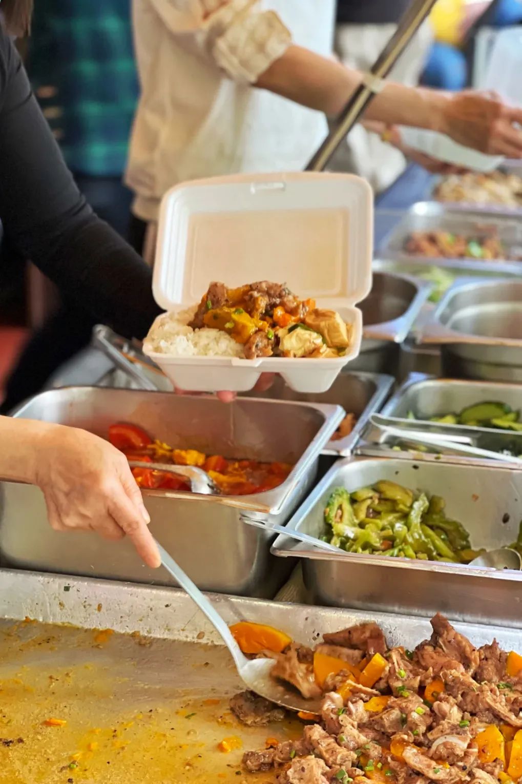 Construction site lunch box: breaking the traditional concept of lunch ...