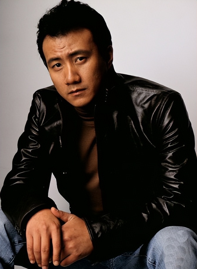 You never heard of it! The 18 pairs of actors who are actually father ...