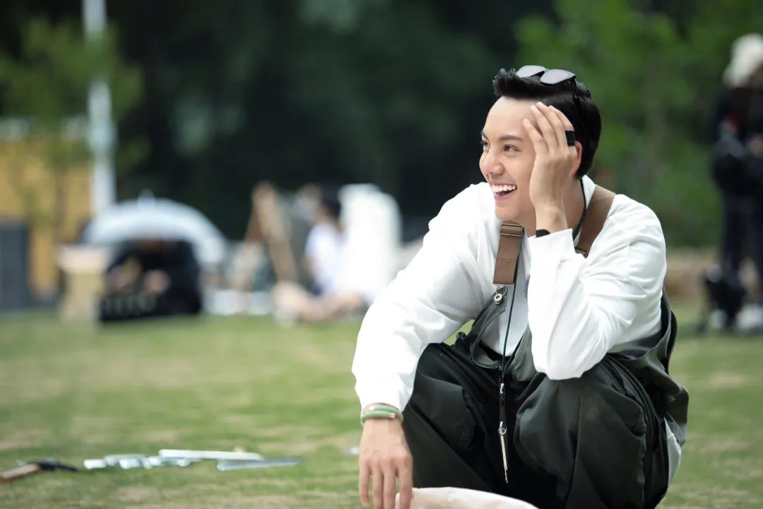 Little Gossip, Yang Mi, Gong Jun, Ju Jingyi, Zhou Dongyu, William Chan ...