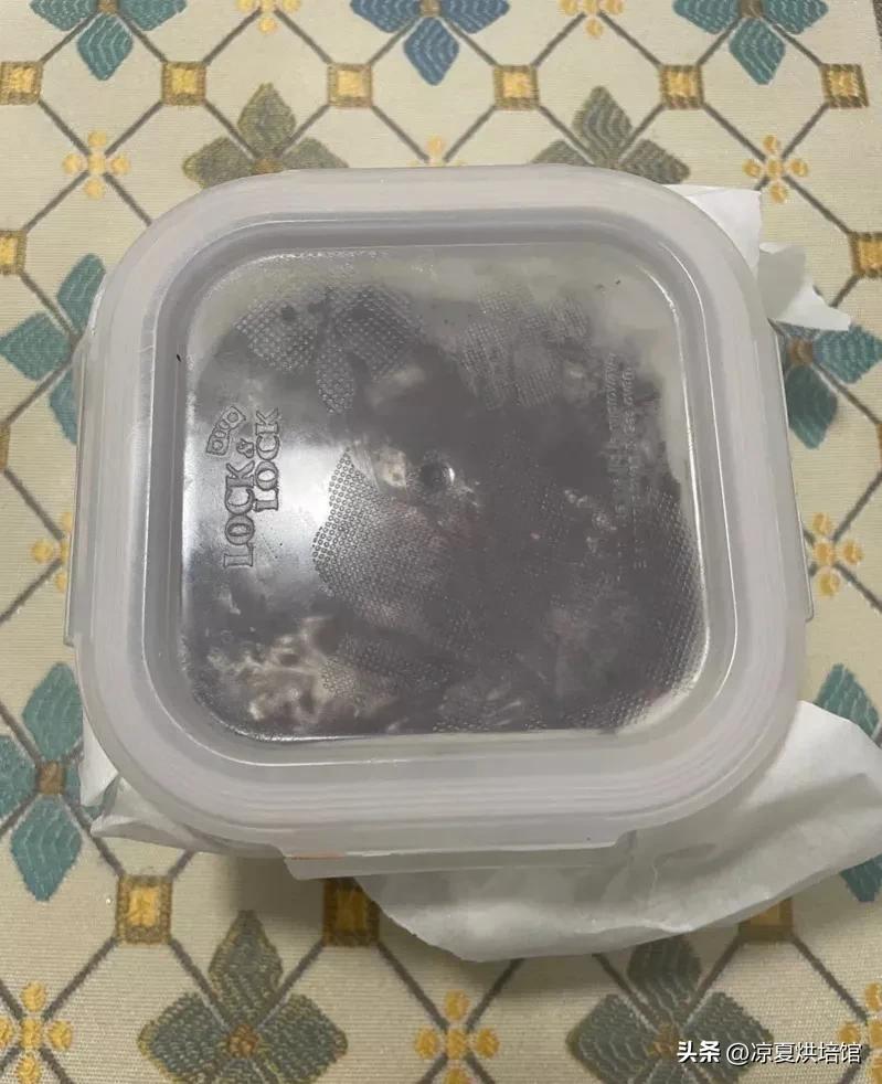 Exploding iceberg lava chocolate!The practice is so simple, it really ...