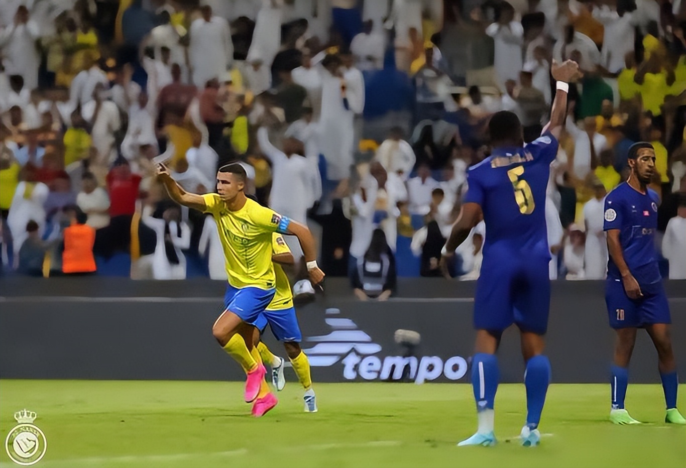 Arabian Crown-C Ronaldo headed the goal and Taliska passed the shot to ...