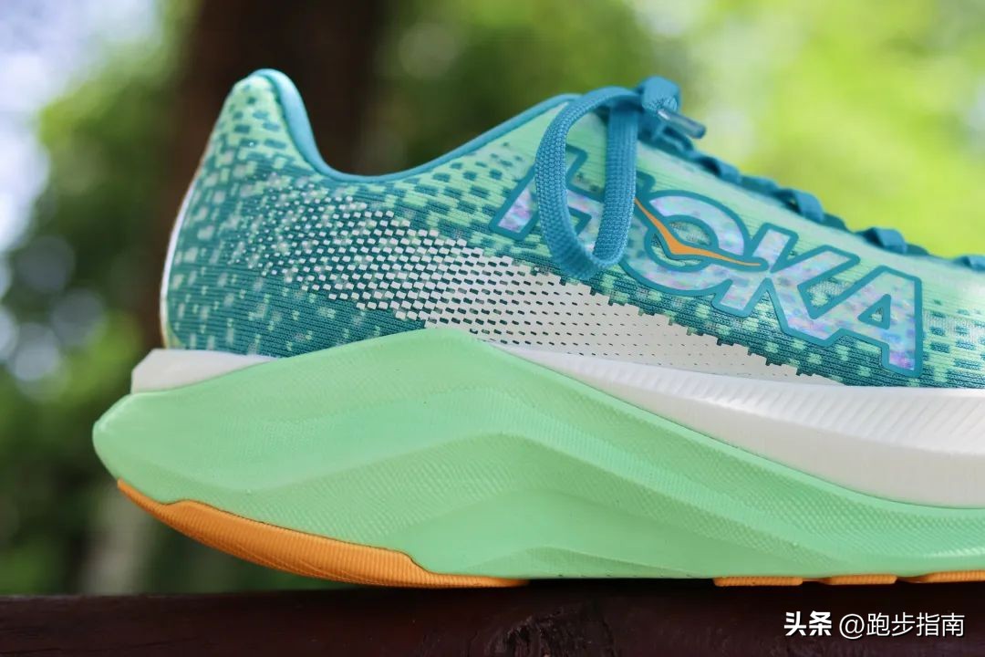 HOKA MACH X: cool speed in summer - iNEWS