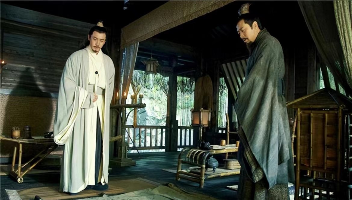 The 83-year-old Yangshou Zhuge Liang only lived to be 53 years old, because he did 3 things and ...