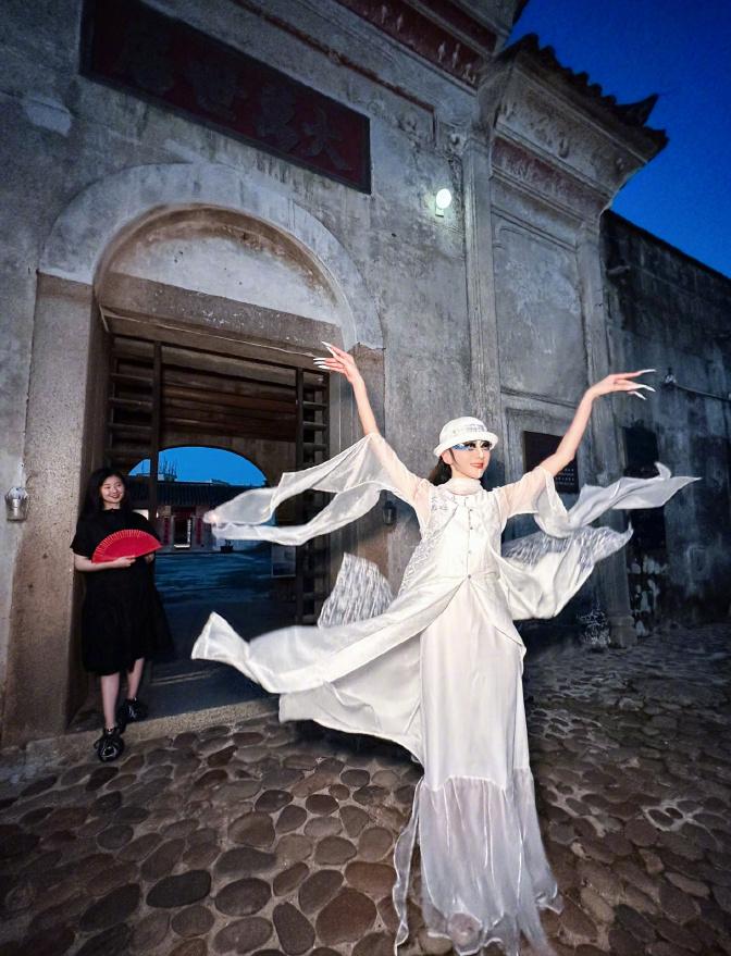 Yang Liping's new dance was criticized, the scale of the yin and yang ...