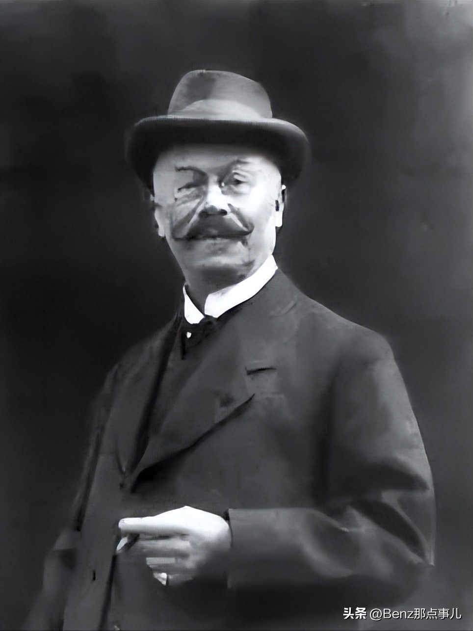 Why is there a Mercedes in front of the Benz?What does Daimler-Benz ...