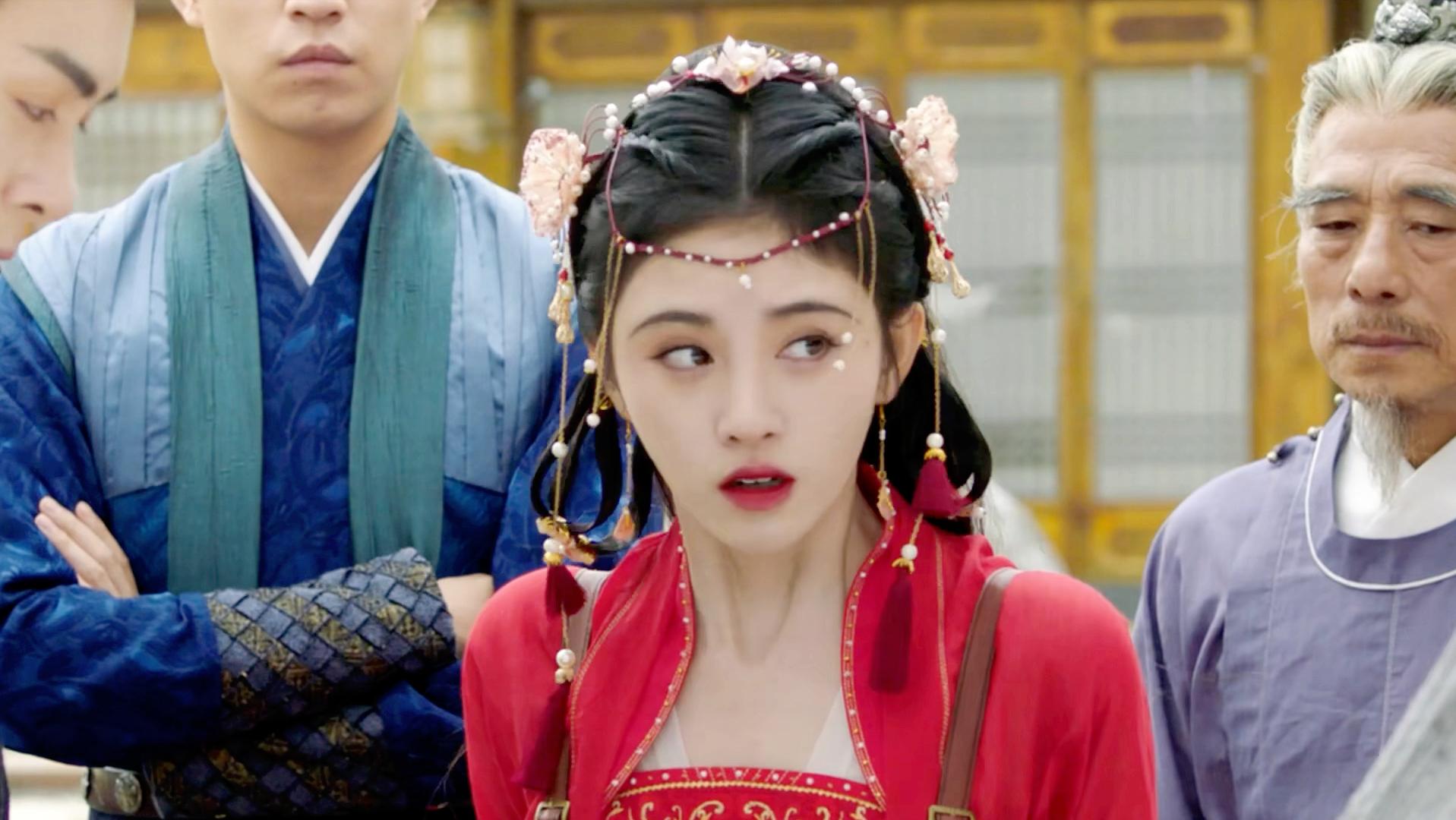 Concubine Hua was so pushy back then, she didn't even throw Bu Yao in ...