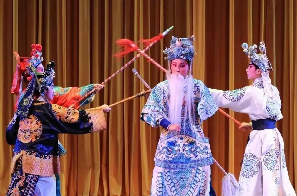 Qi Opera—a local opera 400 years earlier than Peking Opera - iNEWS
