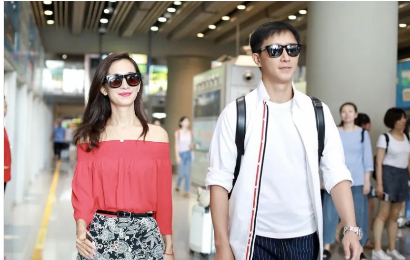 The birth of her daughter, Lu Jingshan and Han Geng posted photos of ...