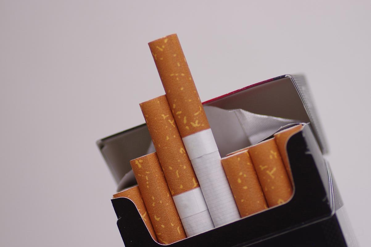 What is the difference between soft pack cigarettes and hard pack ...