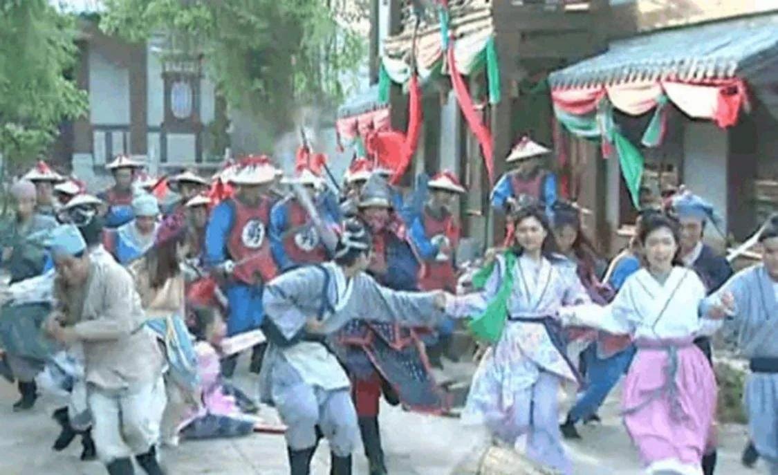 On the tenth day of Yangzhou, the Qing army burned, killed and looted ...