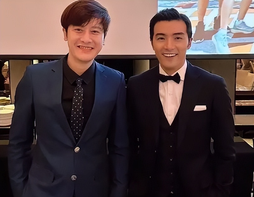 He Junxiang was exposed to be kissing hot girls in the hotel! The paparazzi has solid evidence ...