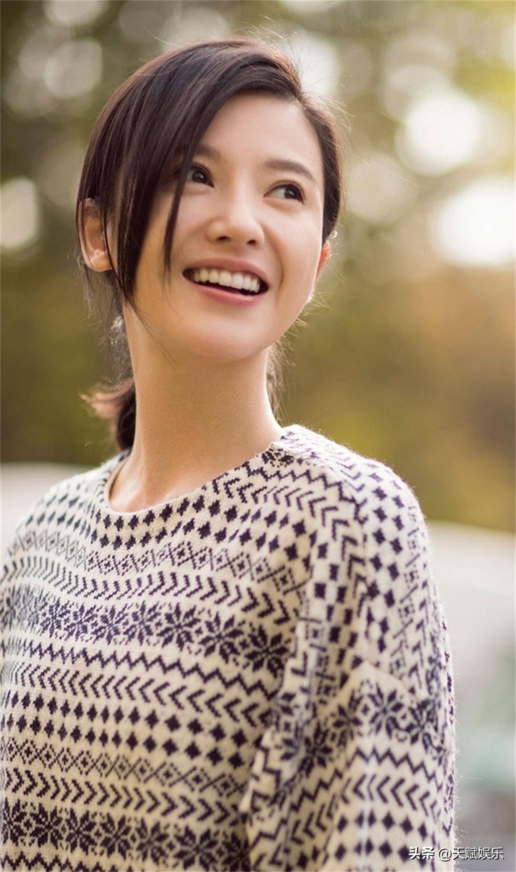 Film and television actress, singer Yang Zishan beautiful pictures (23 ...