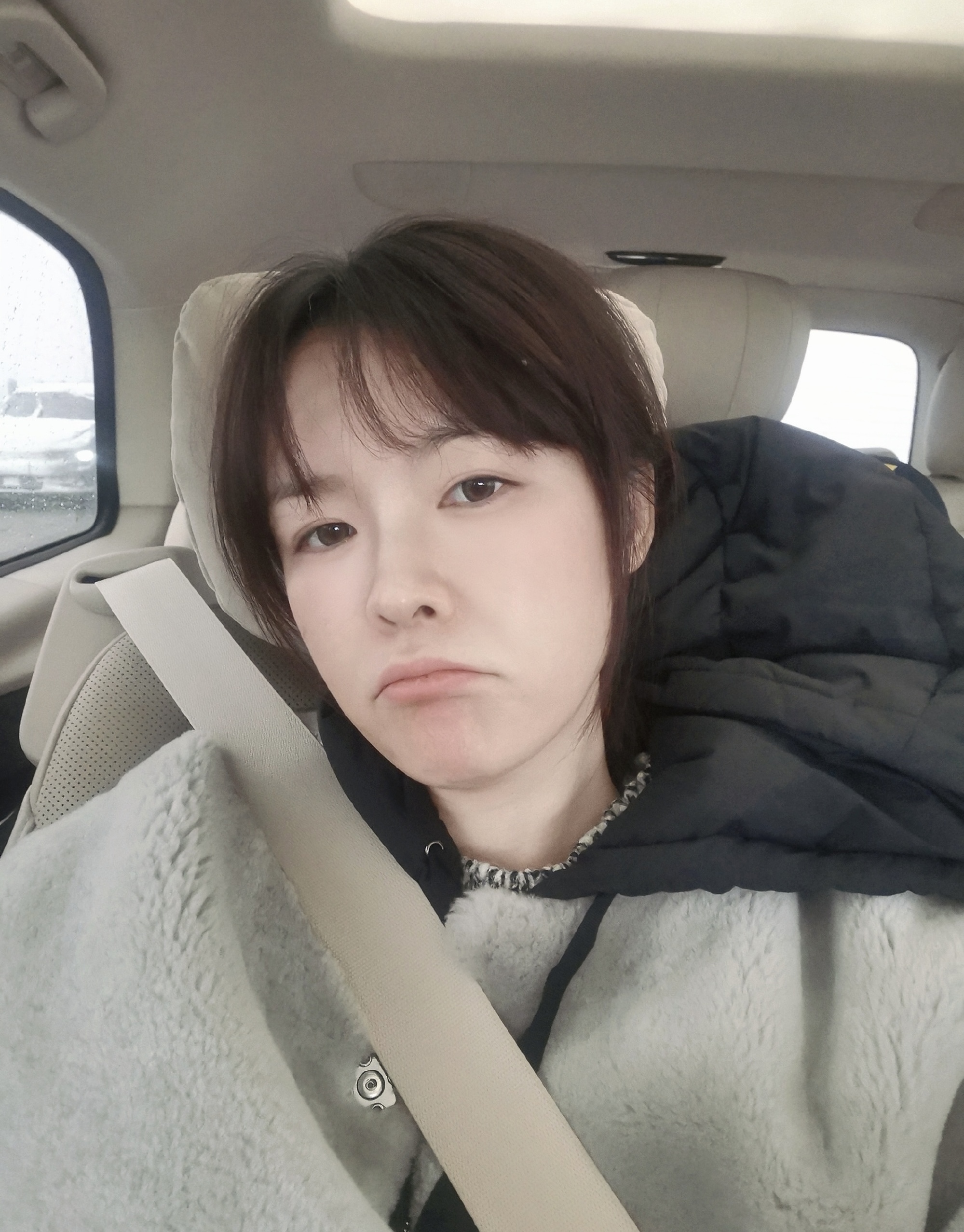 The host Li Ai prayed for the crash, citing all things as a dog, and ...
