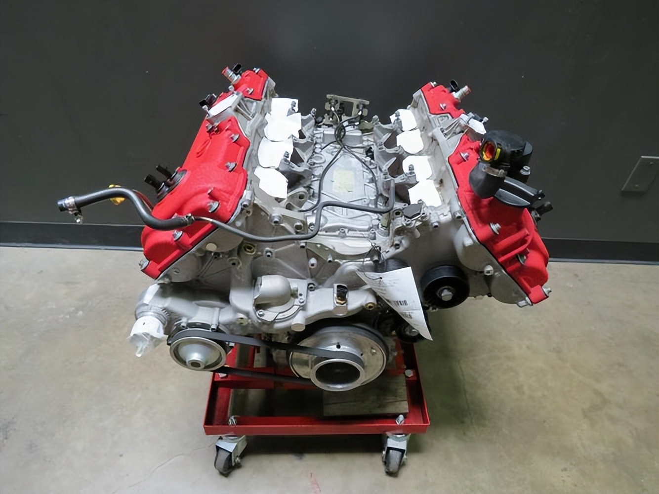 In addition to loading the V8 engine on the car, can it be made into a ...