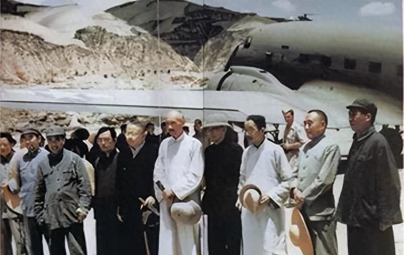 Looking at the different endings of the two lives of Fu Sinian and Mao ...