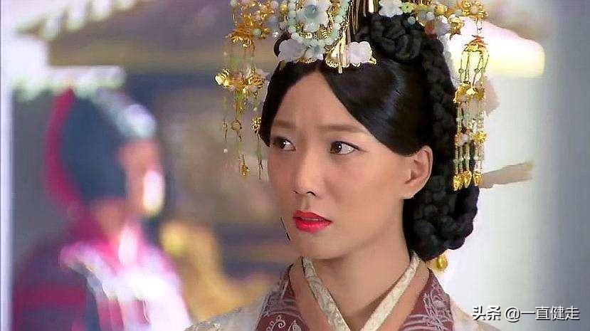 The emperor's favorite concubine is powerful, and the civil and ...