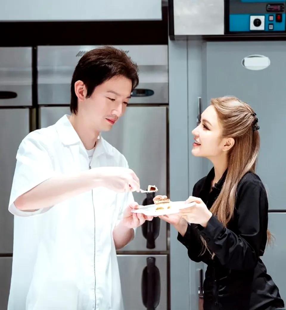 In the past, there was a son of Hollyland who was filming, and later ...