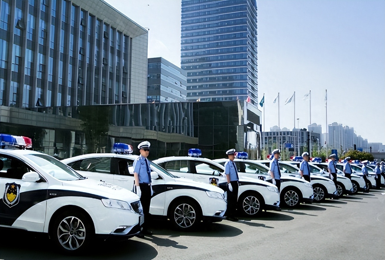 China's police cars have been "renovated". This time they no longer use ...