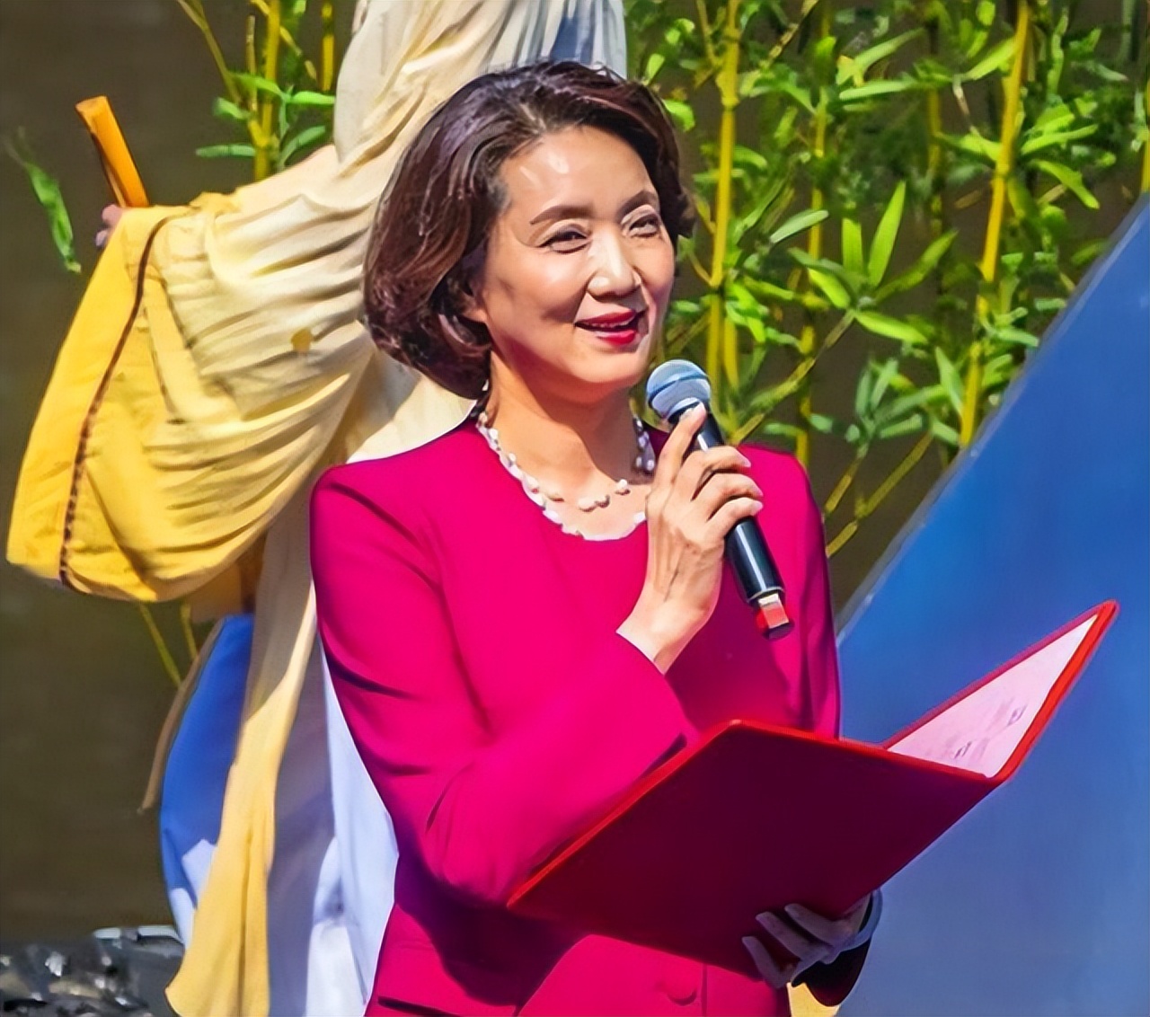 Li Xiuping and Li Ruiying retired from CCTV, one of them appeared ...