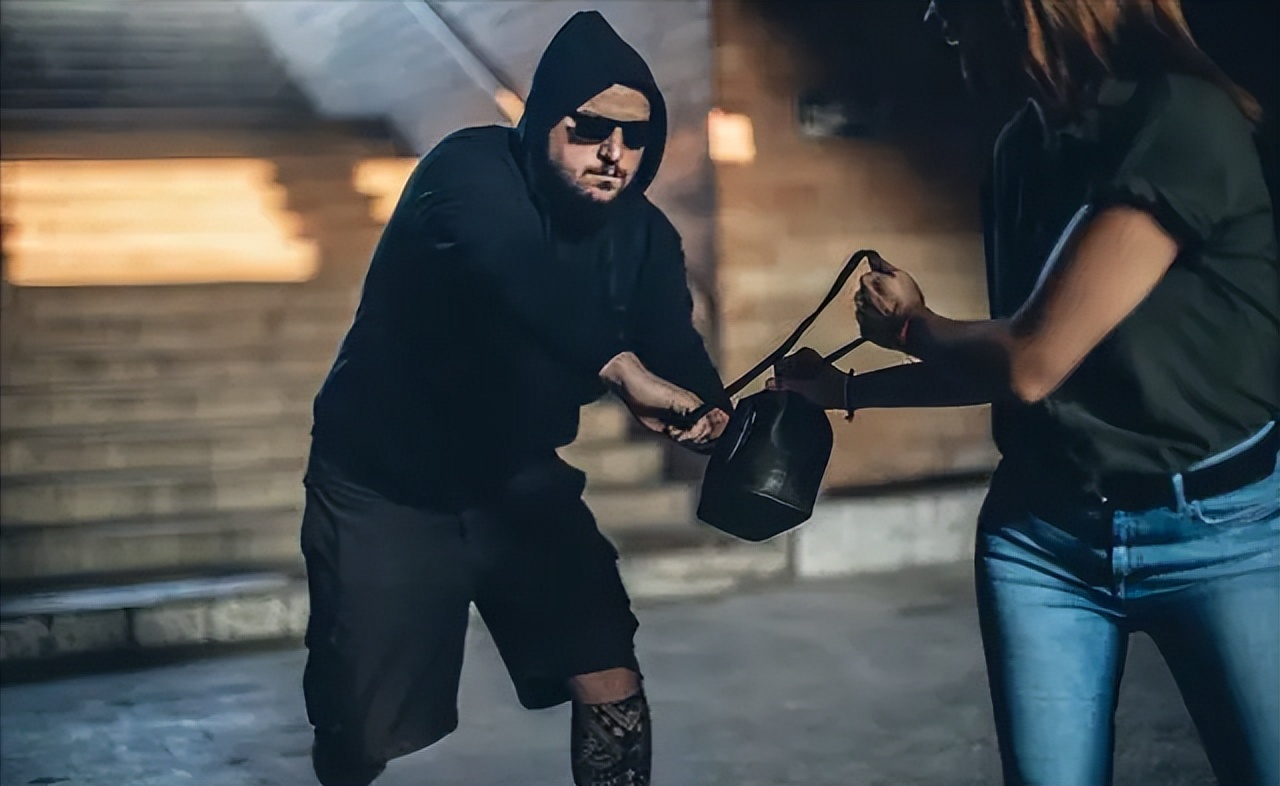 "The real culprit who killed me is him!" The paralyzed criminal ...