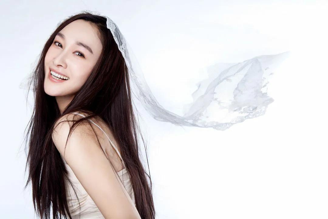 Bai Yu, actress, model - iNEWS