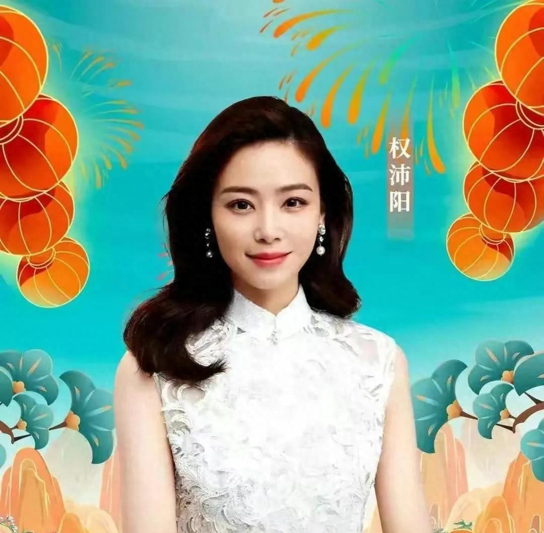 A new generation female host of CCTV, with good looks and talent ...