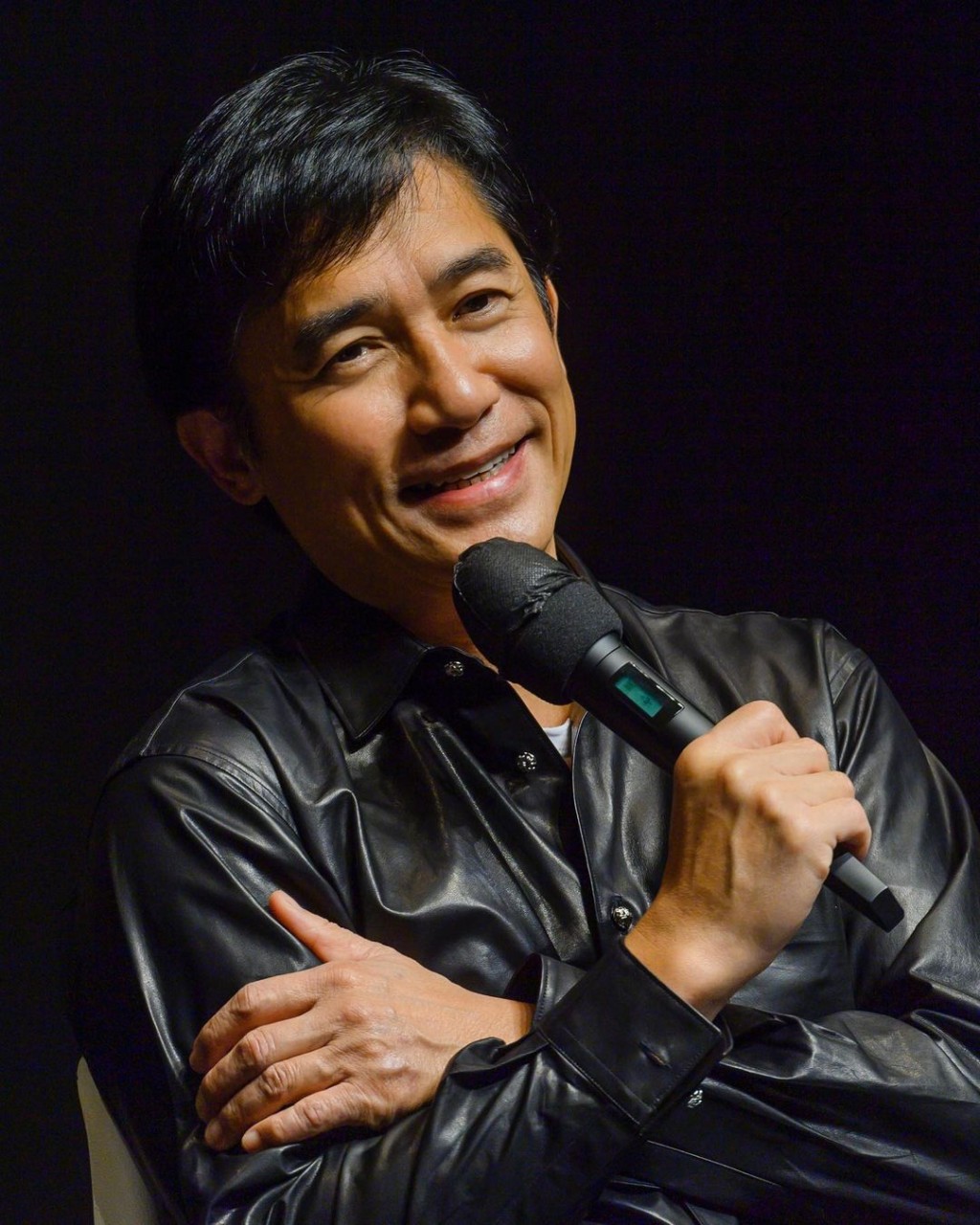 Liang Chaowei fell in love with a mainland actress, and the two went to ...