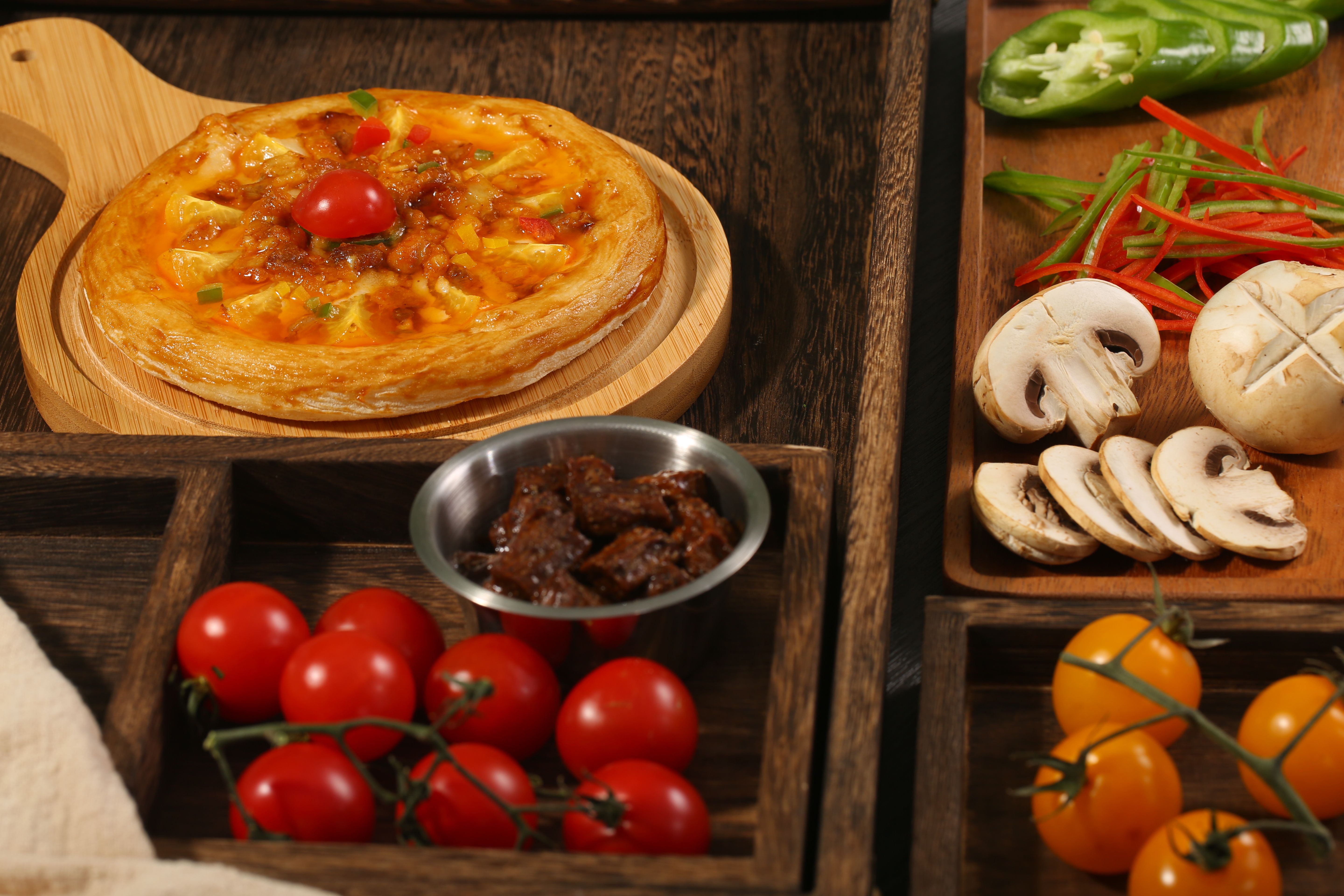 Xiong Xianshen's Chinese pizza, a unique Chinese food culture - iNEWS