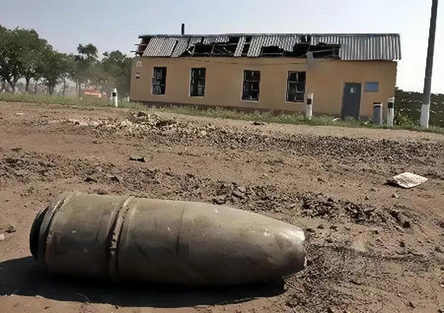 Ukrainian ammunition depot explodes, Britain provides tons of depleted ...