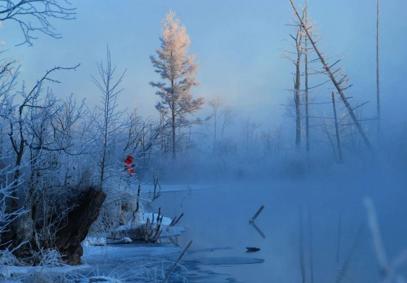 "Poem Appreciation" Mountains and bright waters clean the frost in the ...