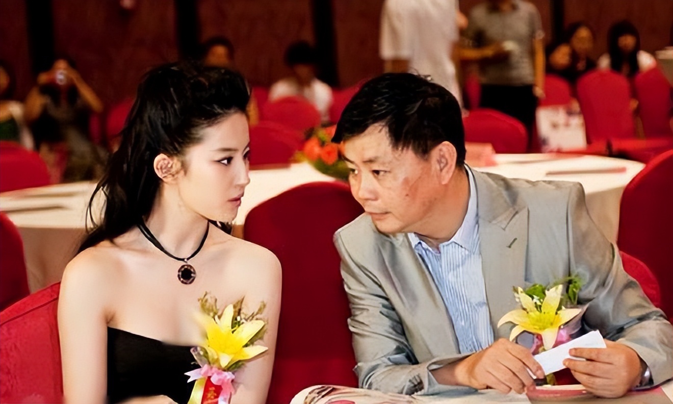 There is a kind of "competition" called Liu Yifei and Chen Jinfei ...