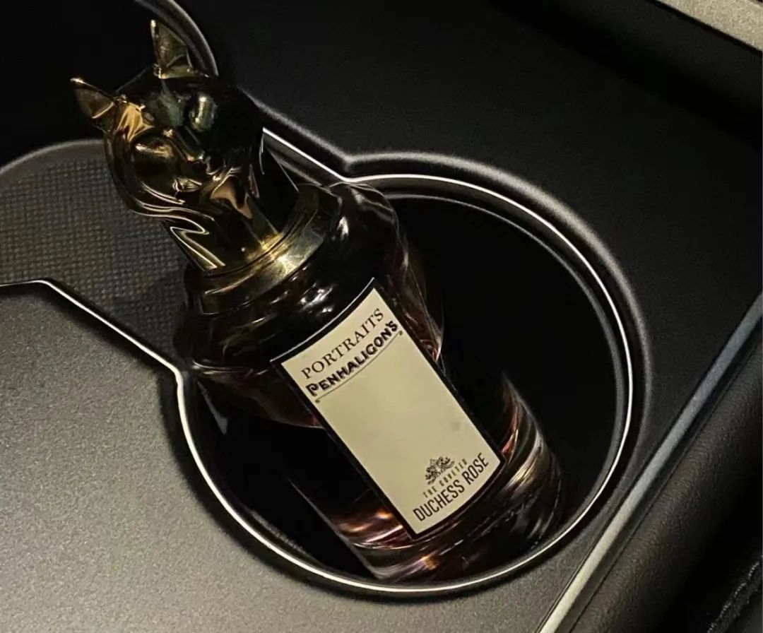 The natal perfume that was crazily questioned, the thief is on top - iNEWS