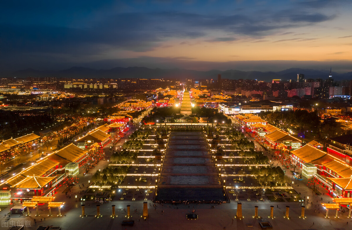 The ten most famous squares in China, how many have you been to? - iNEWS