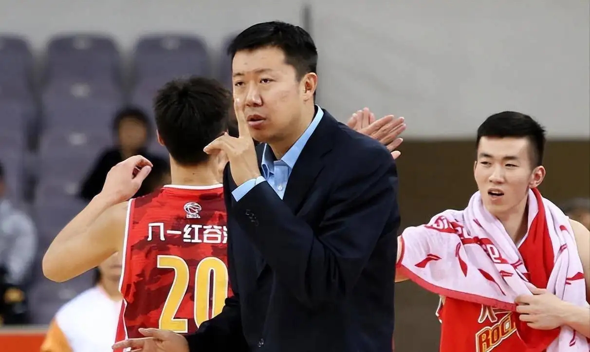 This time Yao Ming chooses the coach, every step is right - iNEWS