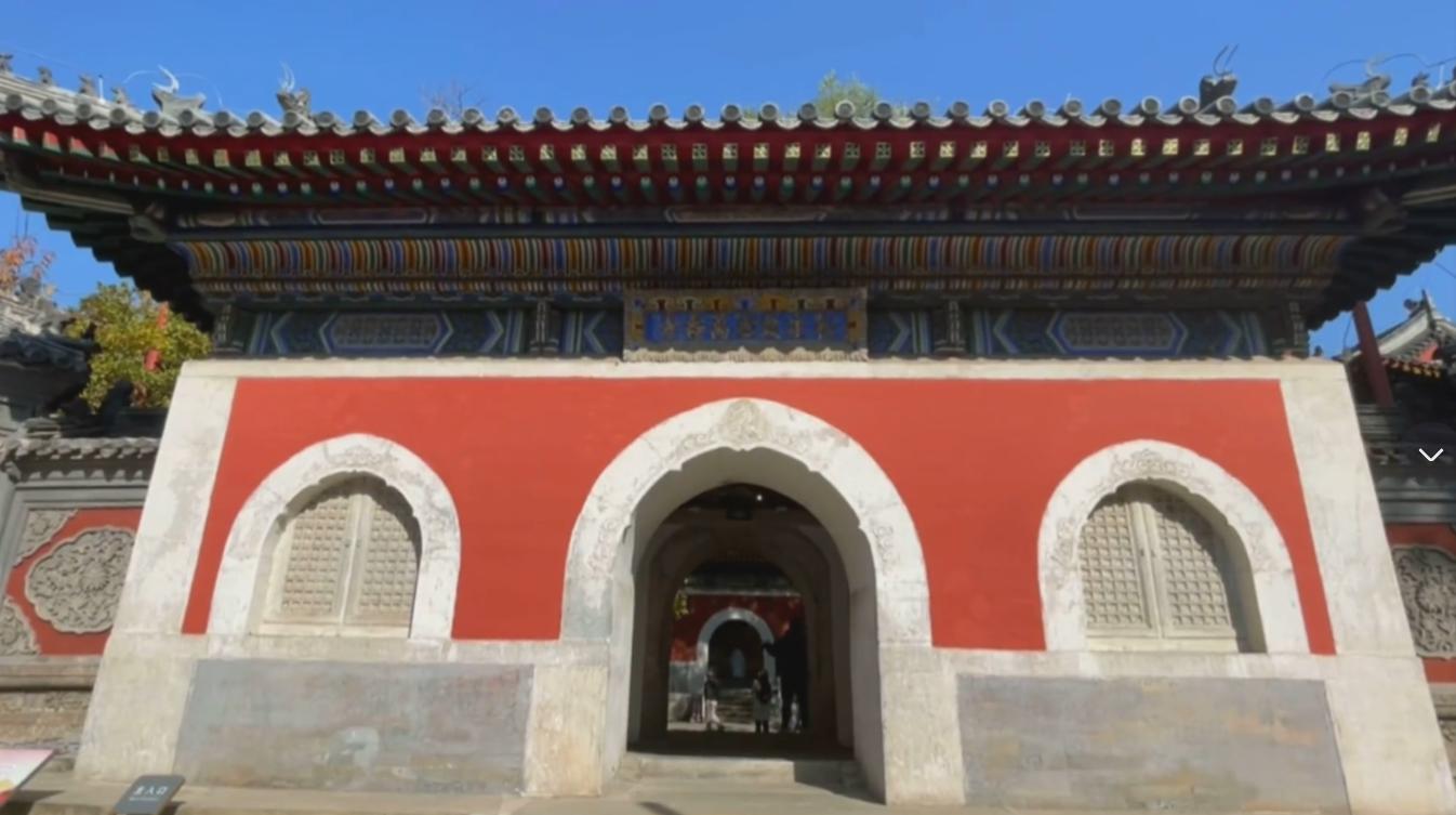 The century-old temples in Beijing's wealth and wealth are grand in ...