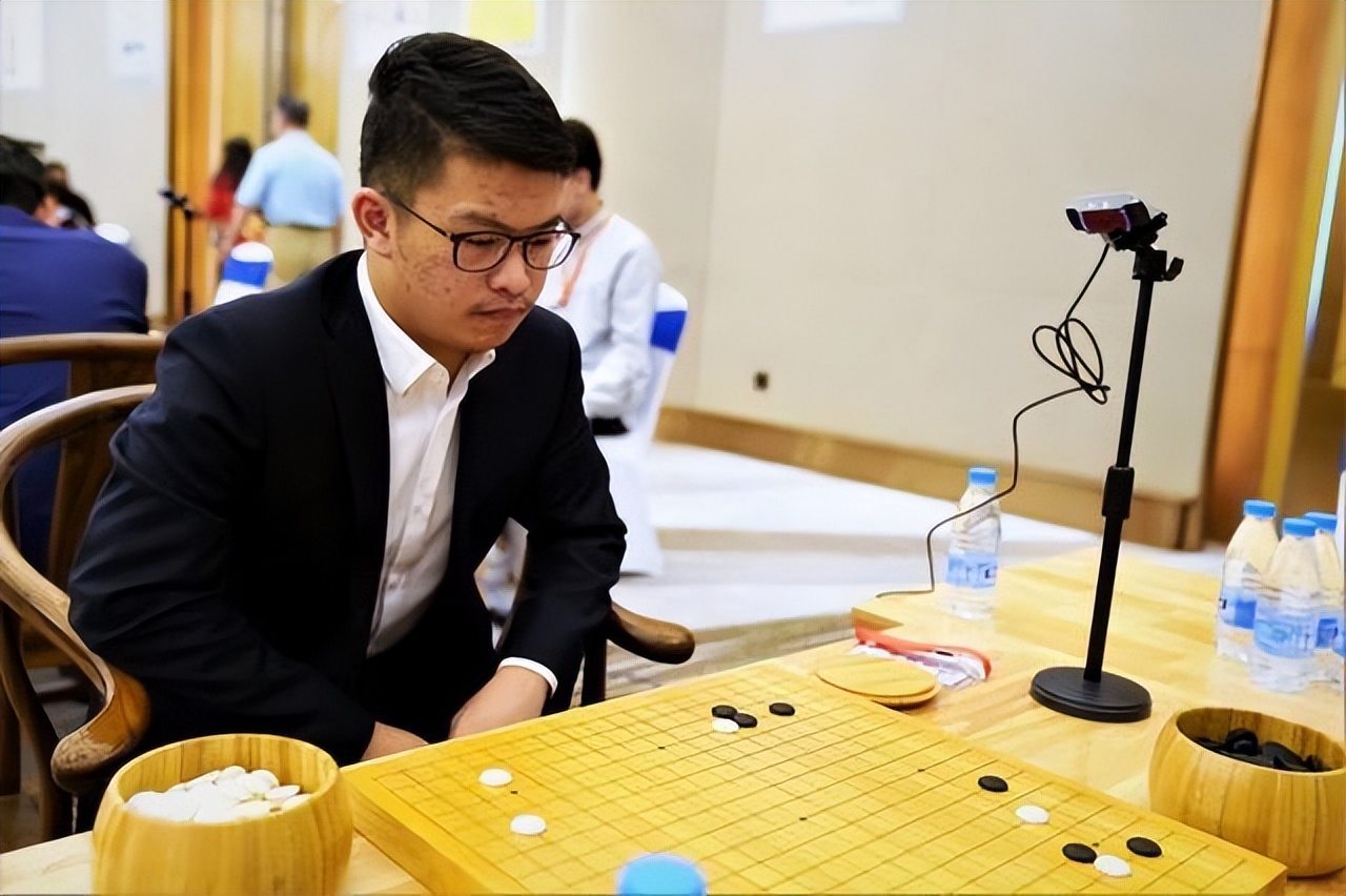 Continuing defeats! Shen Zhenzhen's Chinese armor was reversed and ...