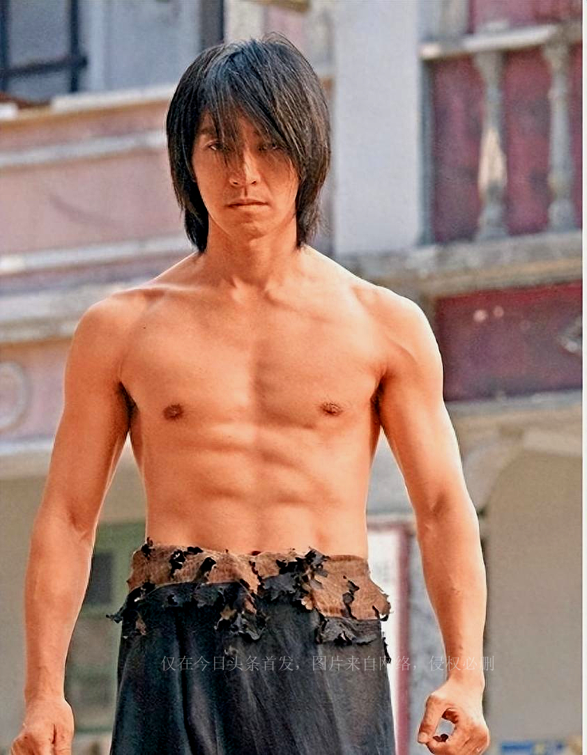 Stephen Chow responds to fans' questions and expresses his views on Su ...