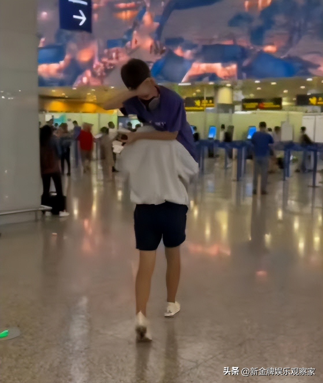 Zhang Liang sent Tian Tian to go abroad, like the children of Faye Wong ...