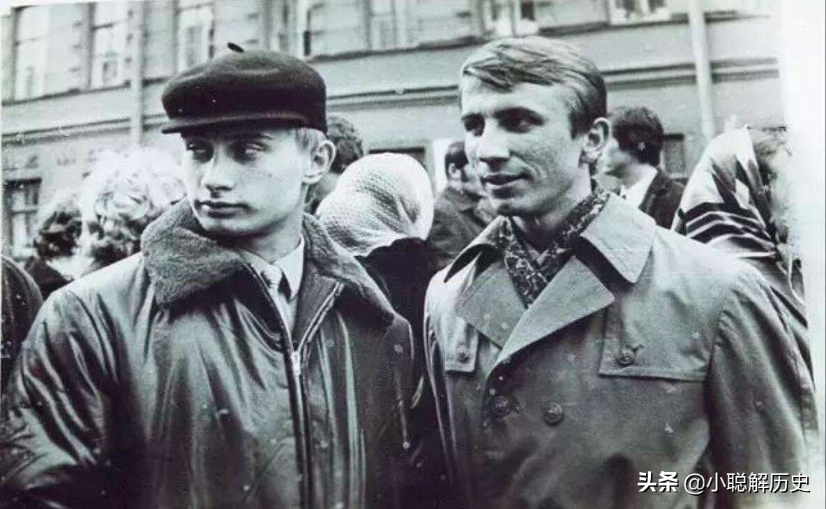 What kind of organization is the "KGB", and why did it choose female ...